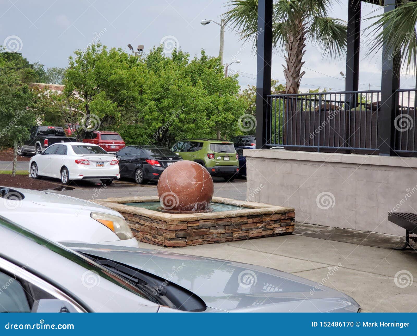 Water Sculpture Rotating Ball Editorial Image - Image of marble, water ...