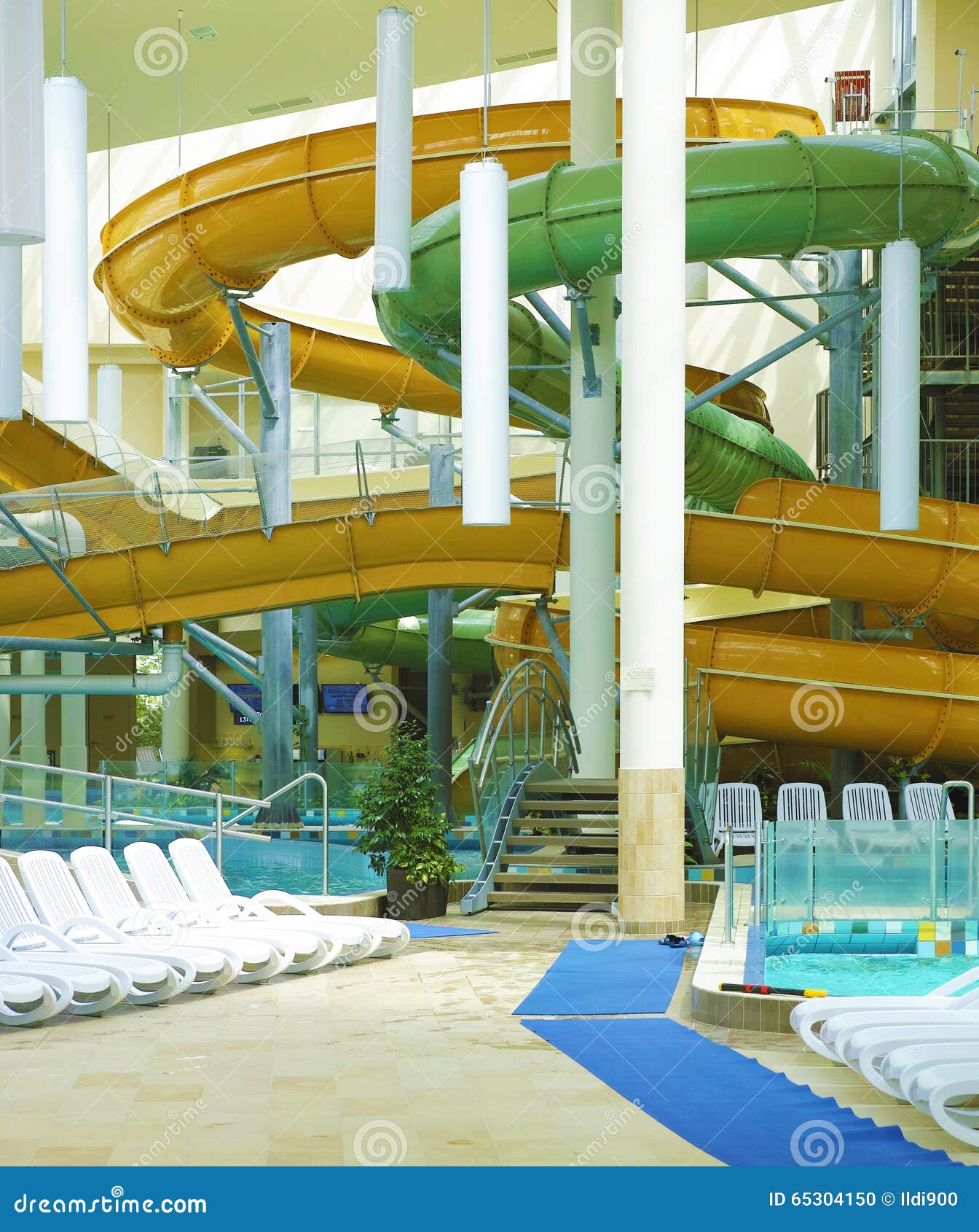 173,509 Water Attraction Water Park Stock Photos - Free & Royalty-Free ...