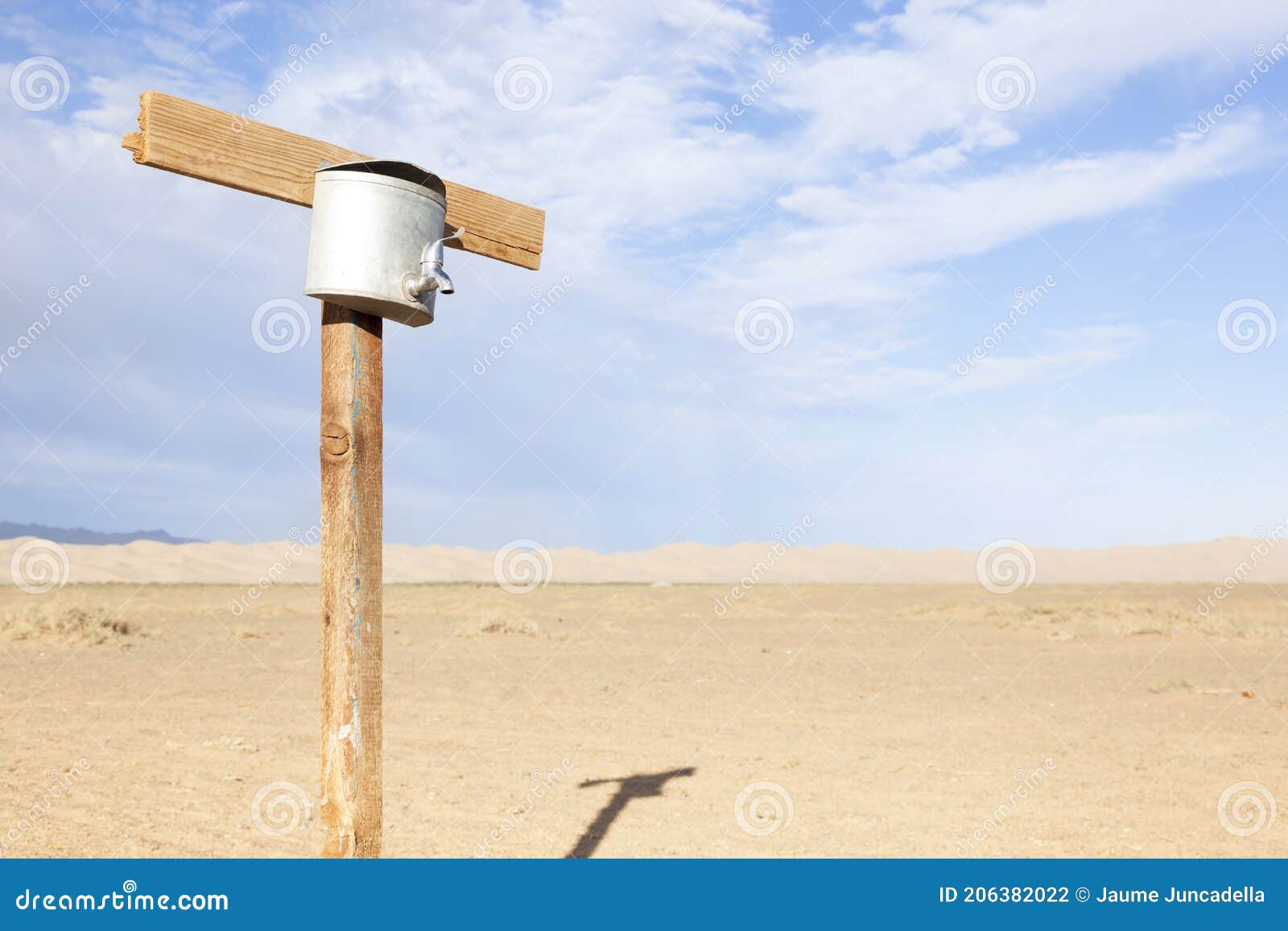 Water Source in Gobi Desert Stock Photo - Image of asia, drinking ...