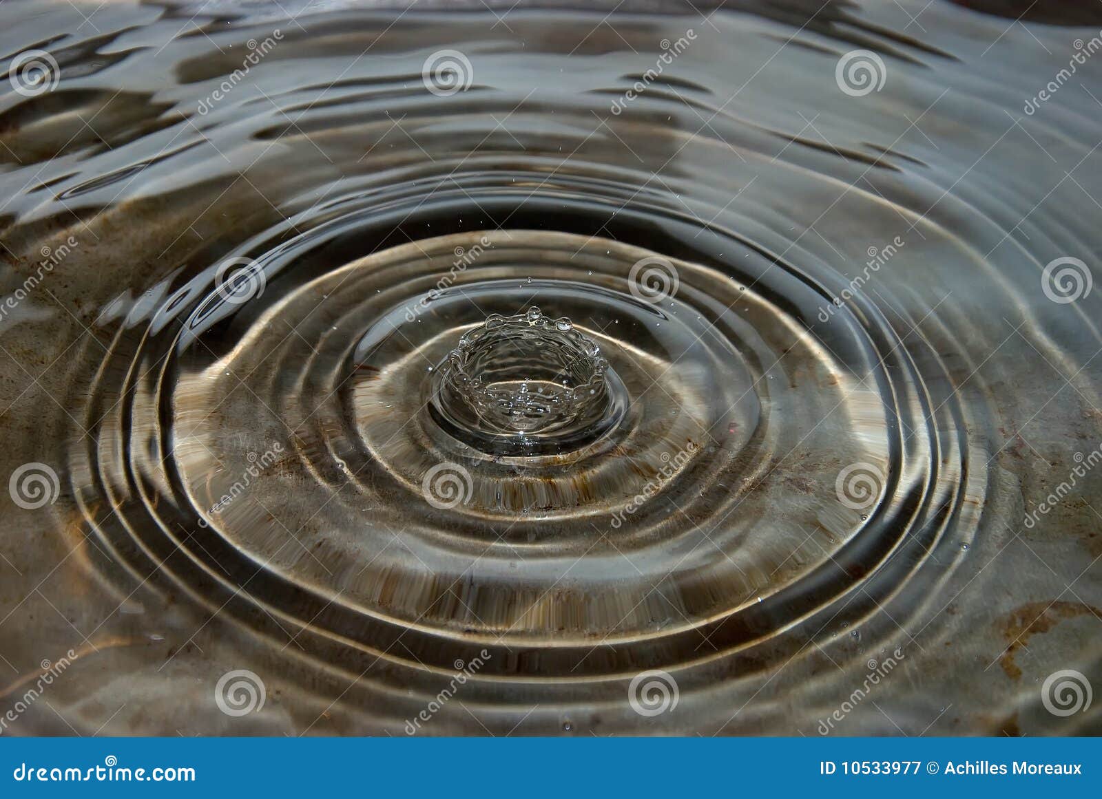 1,207 Water Close Up Splash Vertical Stock Photos - Free & Royalty-Free ...