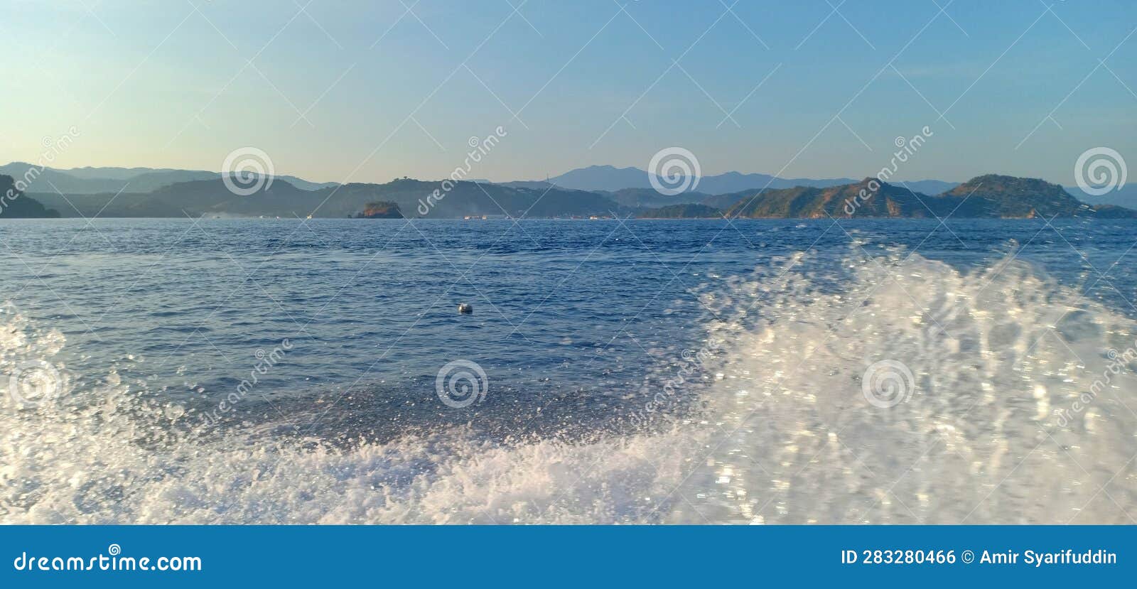 Water Splash Behind a Boat in Labuan Bajo Ocean Stock Photo - Image of ...