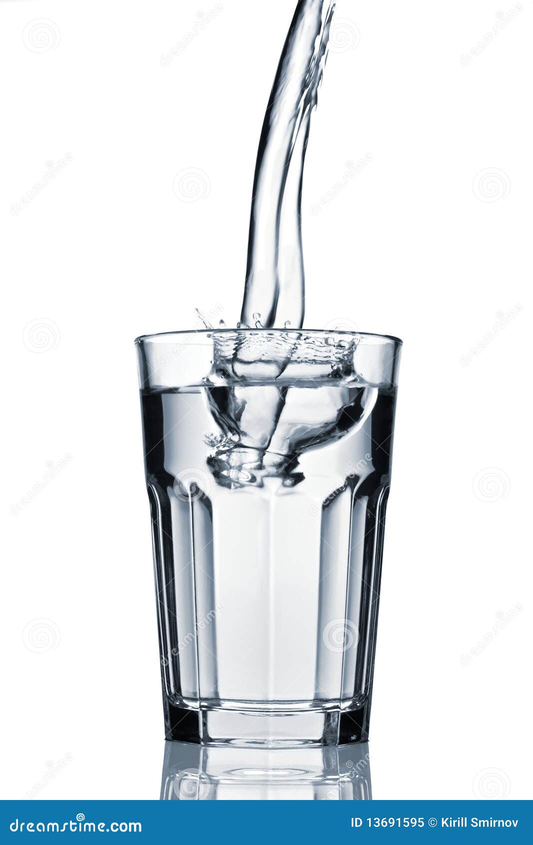 Water Splash in Faceted Glass Stock Image - Image of lifestyles, bubble ...