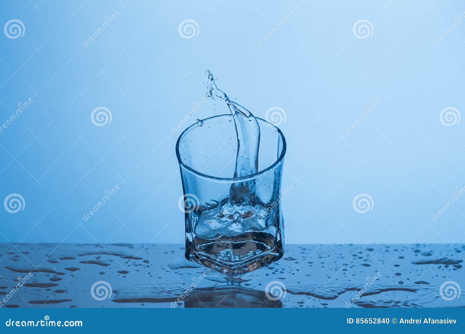 Water splash in a glass stock photo. Image of blue, health - 85652840