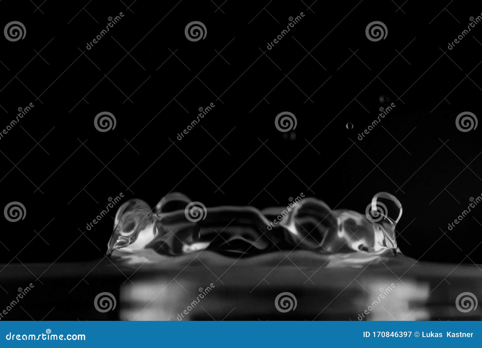 Water Splash , Water Drop Hit the Surface, Water Droplet Falling and ...