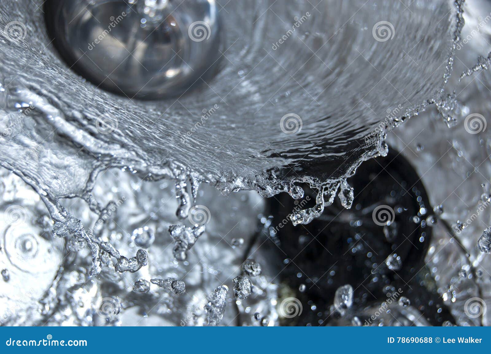Water Splash in Kitchen Sink Stock Photo - Image of speed, funnel: 78690688