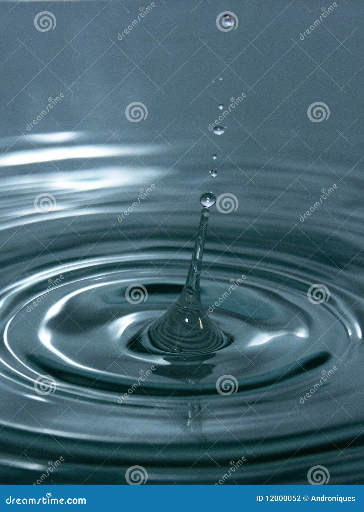 Water Splash - Ripples, Spike and Droplets in Air Stock Photo - Image ...