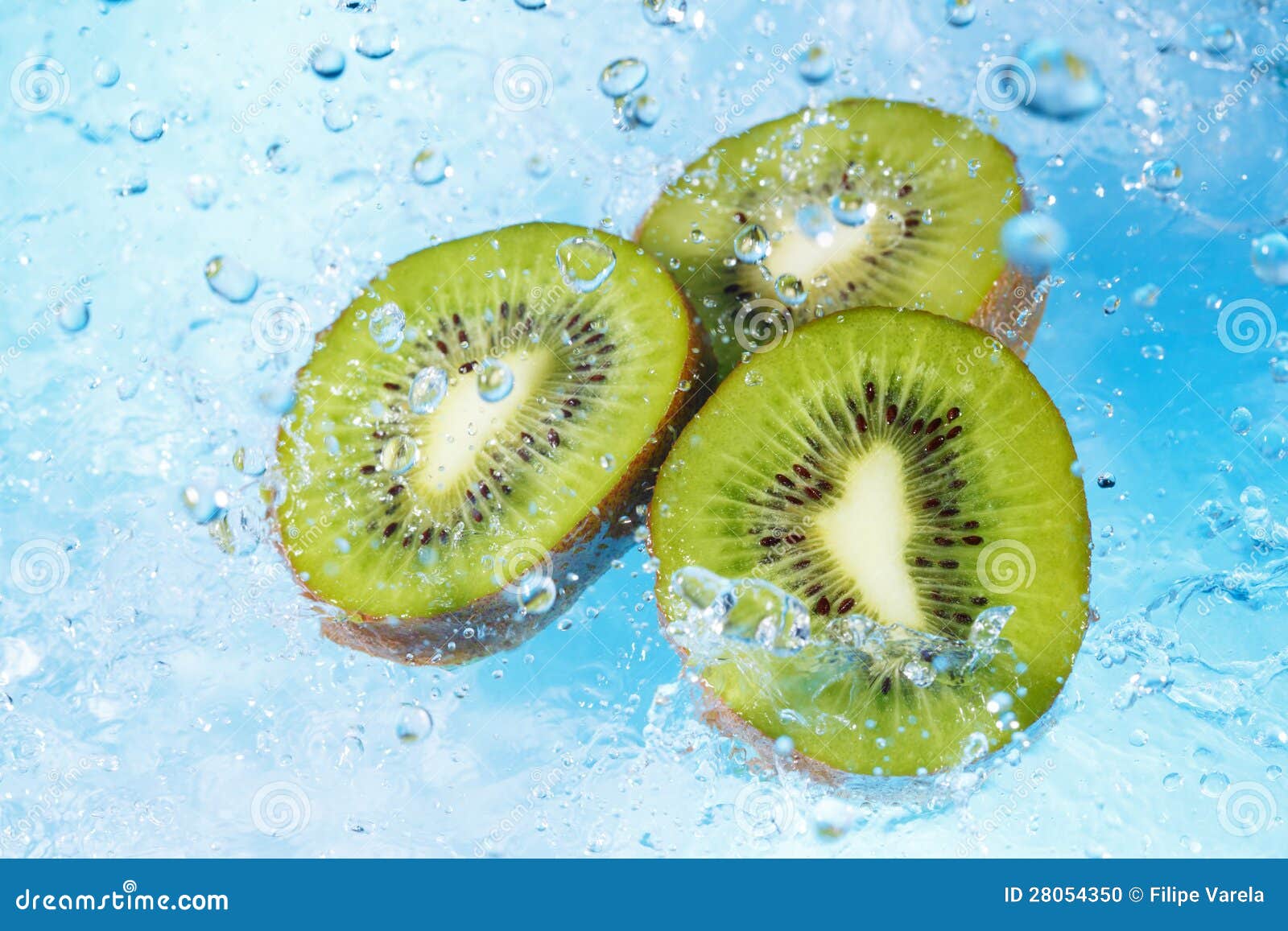 Water Splashing on Kiwi Slices Stock Photo - Image of falling, healthy ...