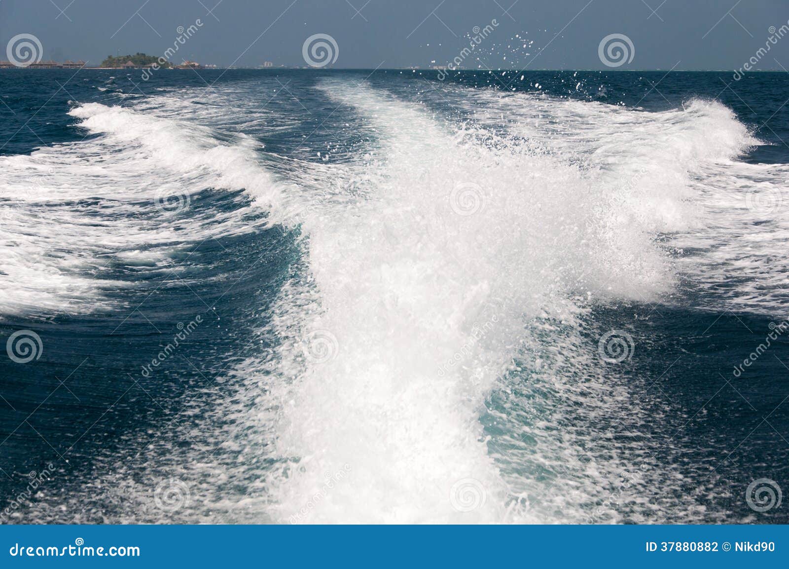 Water Spray from the Back of the Speed Boat Stock Photo - Image of ...