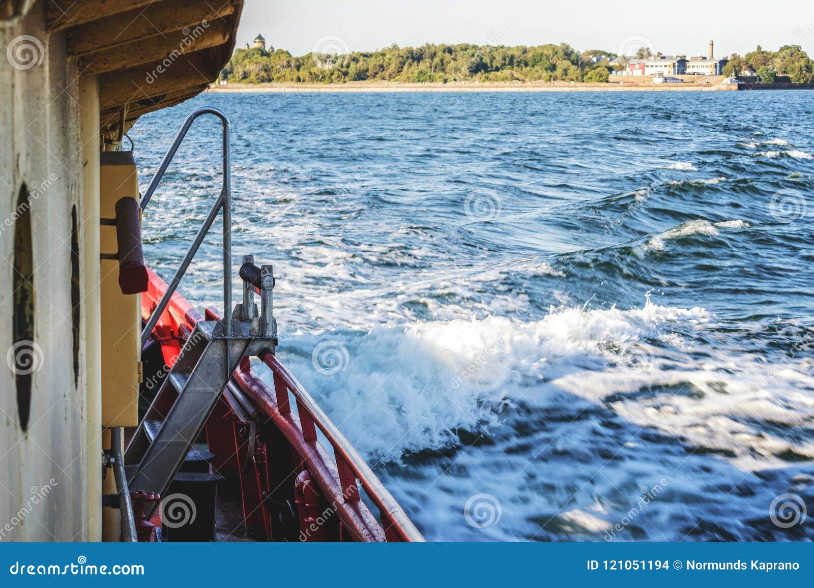 Spray of Water Splashes Along the Side of the Boat Stock Photo - Image ...