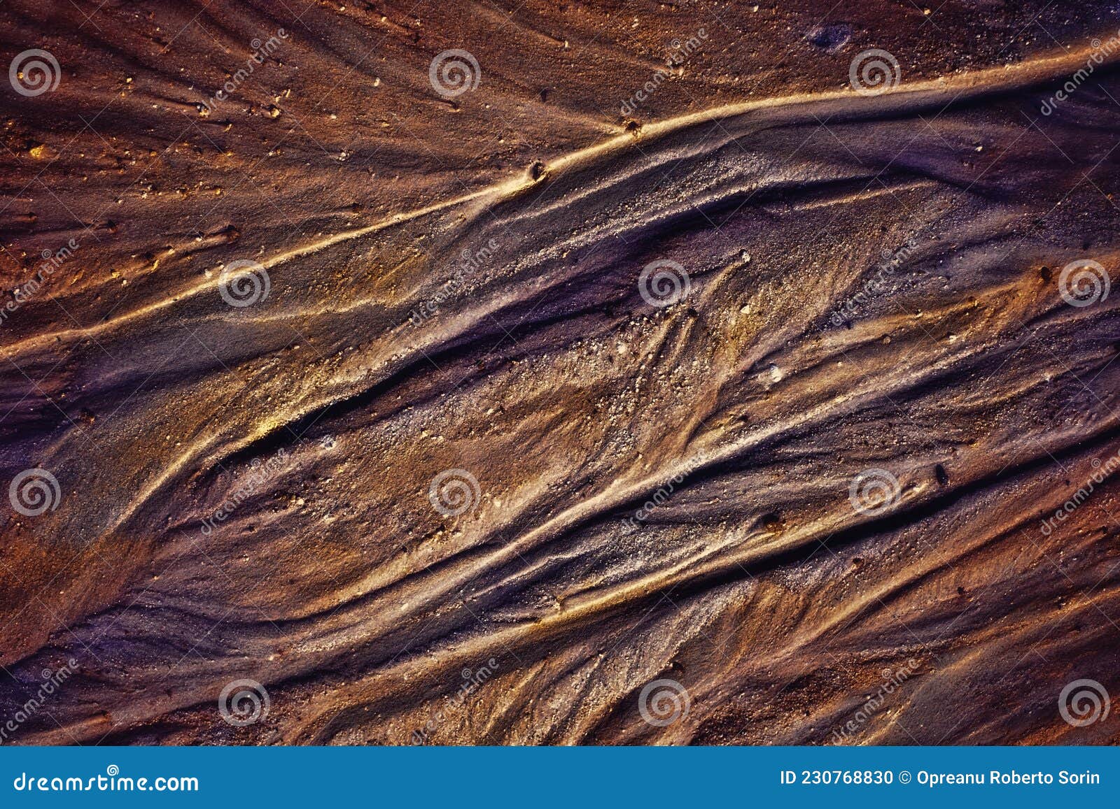 Water Streak on Golden Sand Stock Photo - Image of creeper, dust: 230768830