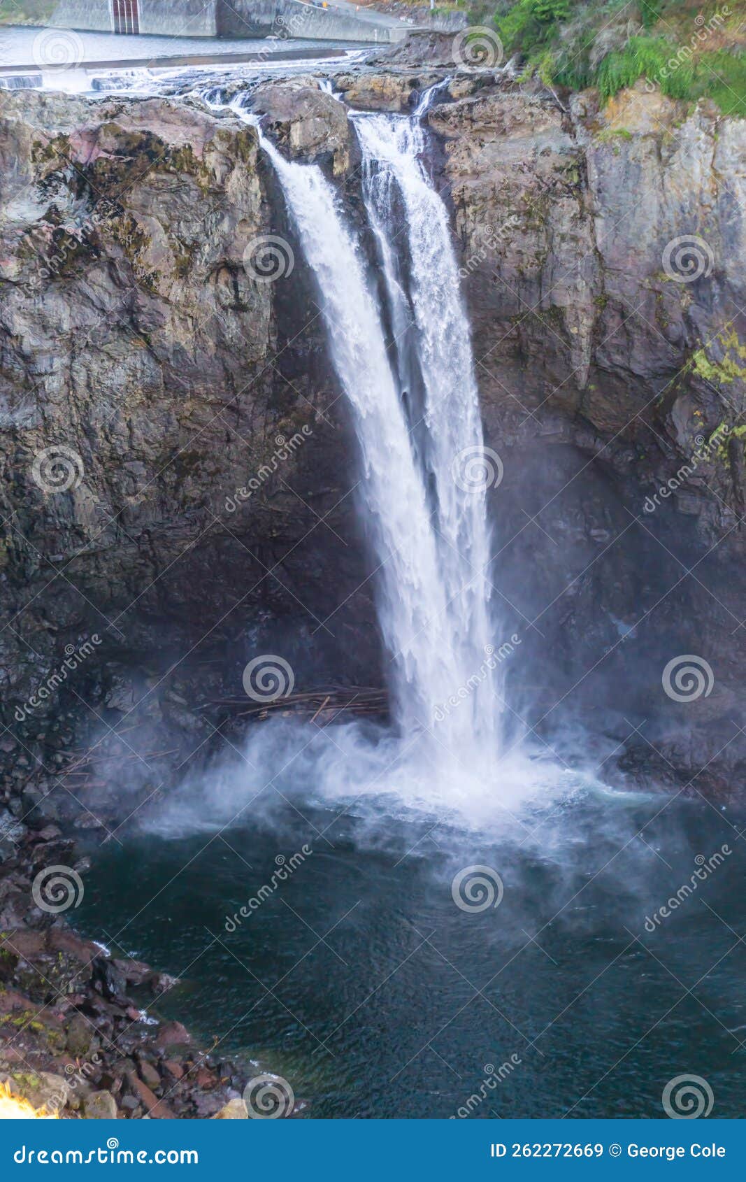 Streaming Waterfall Landscape 8 Stock Image - Image of flowing, tourism ...