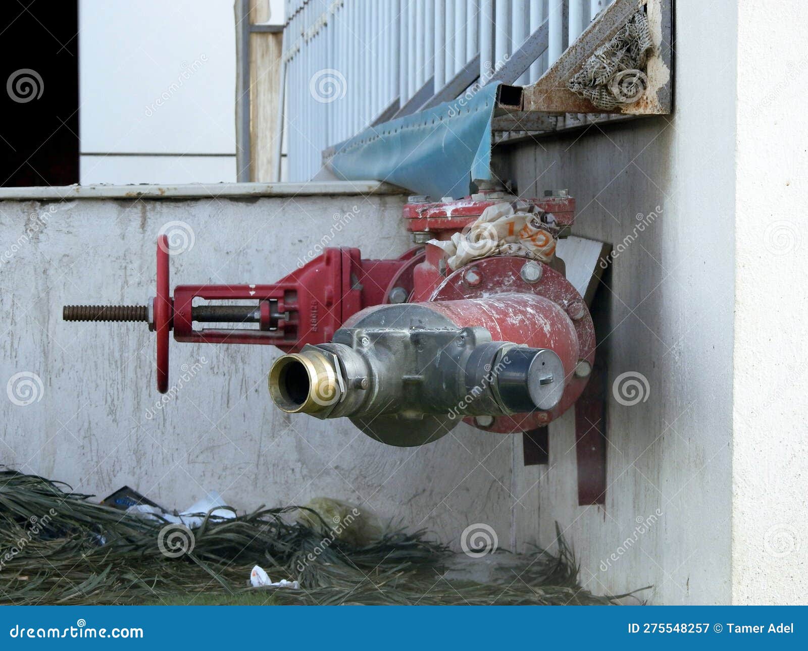 Connection Point Of Oxygen Flow Regulator And Vacuum For Suction Mucus ...