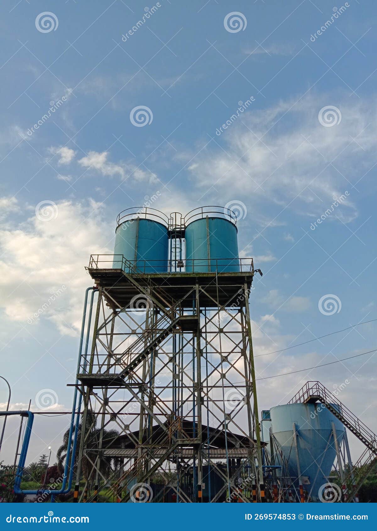 WATER TANK TOWER stock image. Image of mill, tower, water - 269574853