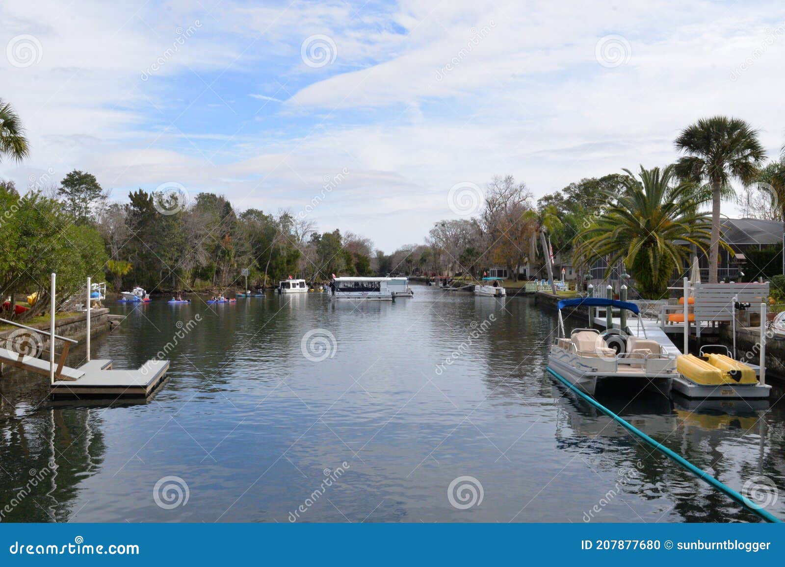 Water Vessels on Crystal River, Florida Editorial Image - Image of ...