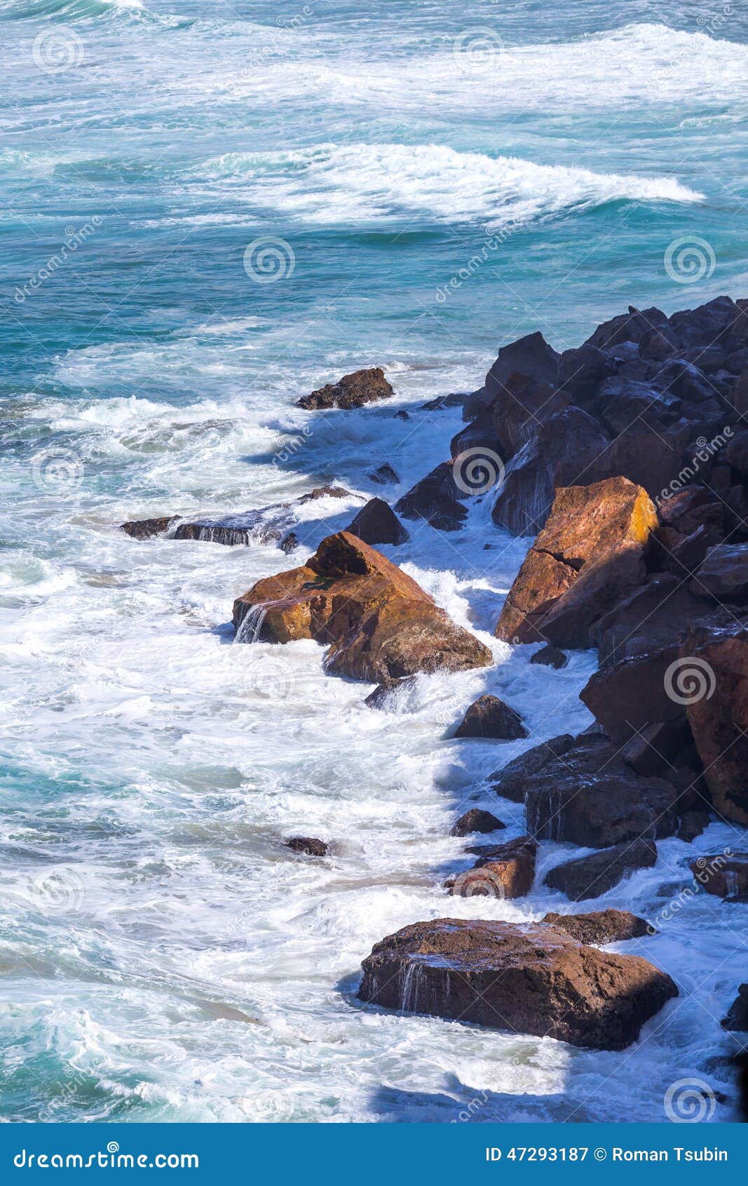 Water, waves and rocks stock image. Image of bubble, closeup - 47293187
