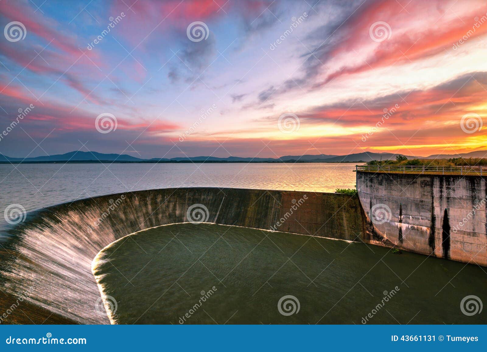 Water weir stock image. Image of closeup, lake, overflow - 43661131