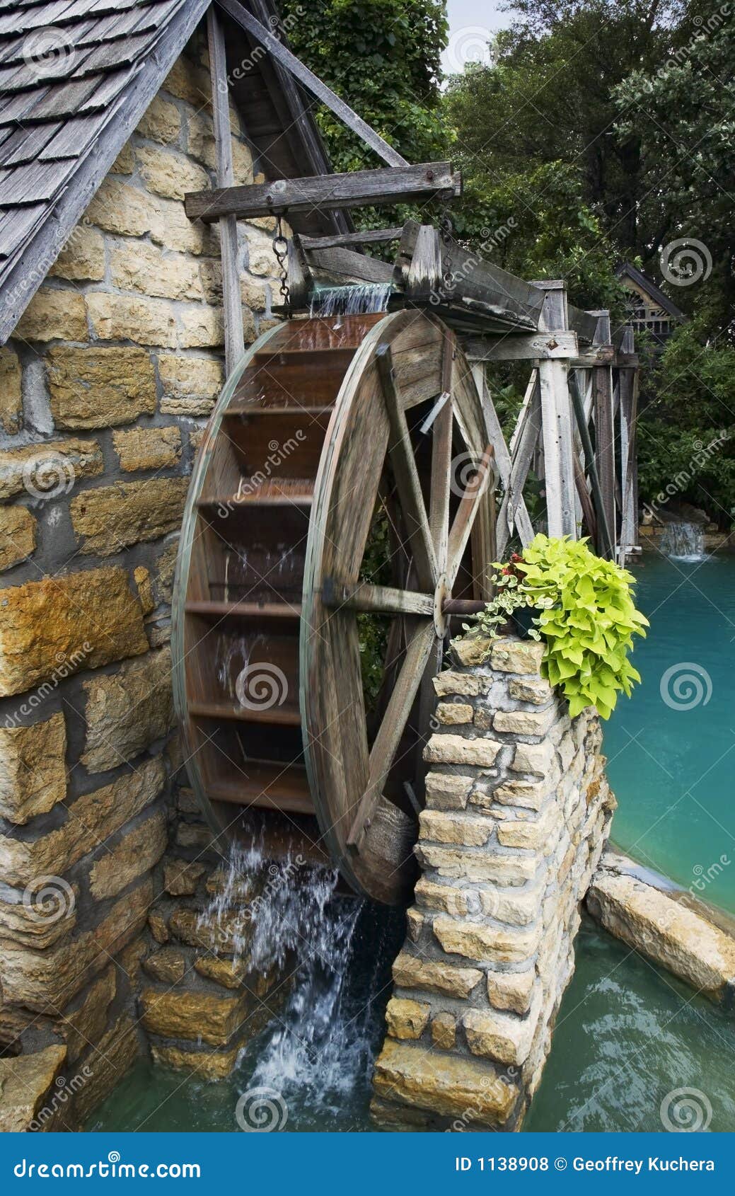Water Wheel Royalty Free Stock Photos - Image: 1138908