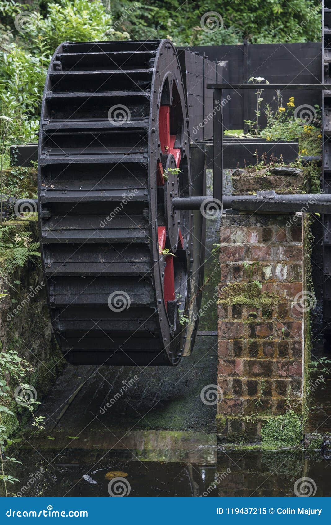 The water wheel stock image. Image of water, tree, architecture - 119437215