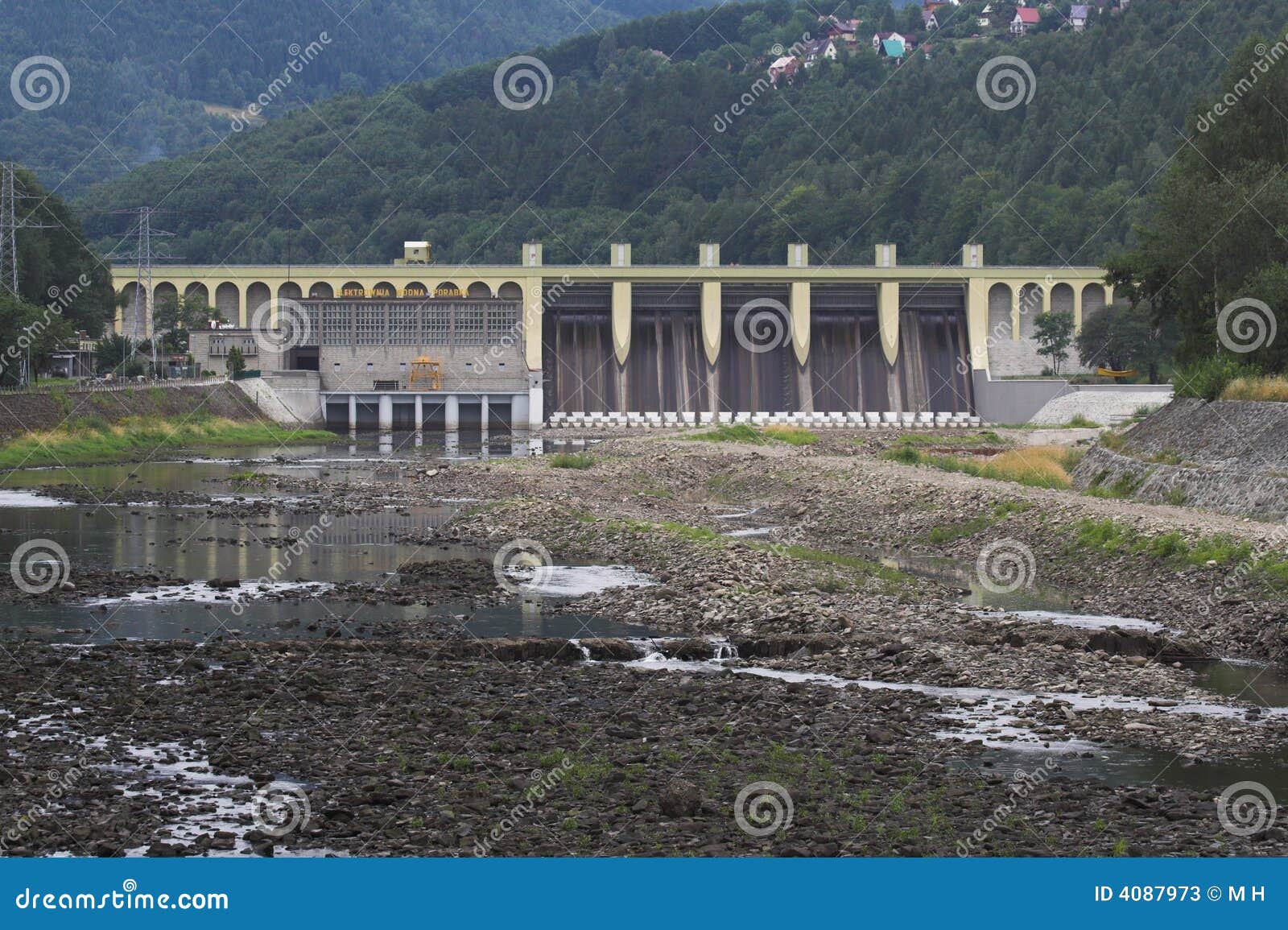 Waterdam Royalty-Free Stock Photography | CartoonDealer.com #4087973