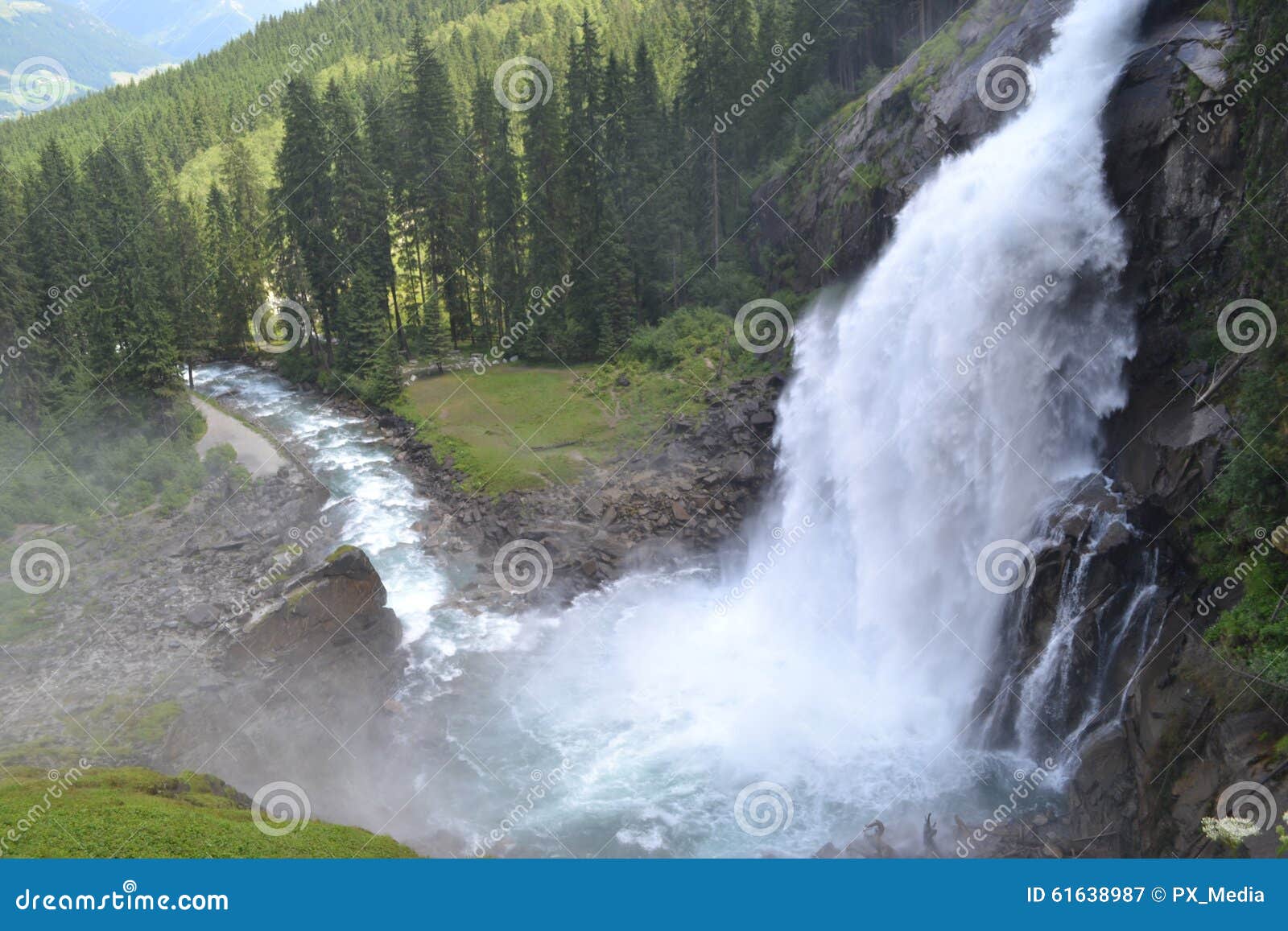 Waterfall stock image. Image of rock, wasserfacurren - 61638987