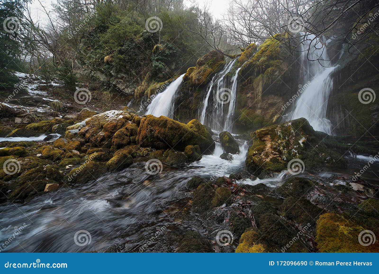 Waterfall of the Birth of a River Stock Photo - Image of blanco, agua ...
