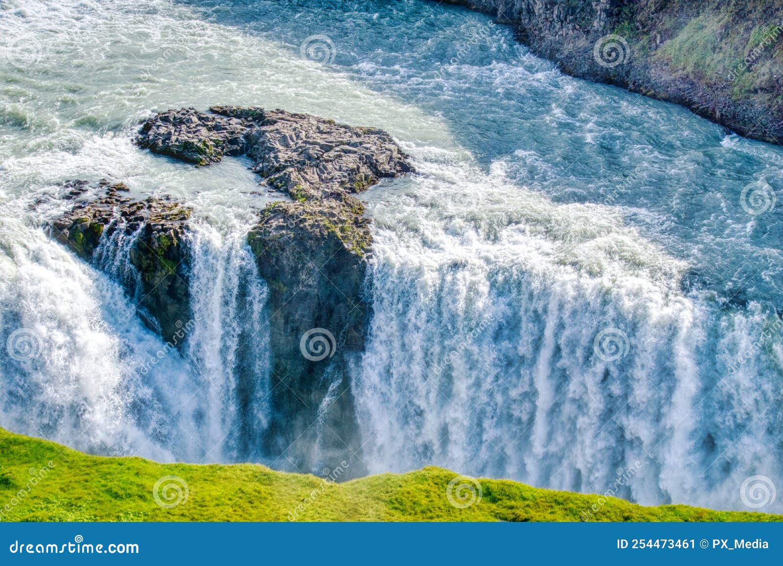 Waterfall - Close-up on Walling Water Stock Image - Image of waterfall ...