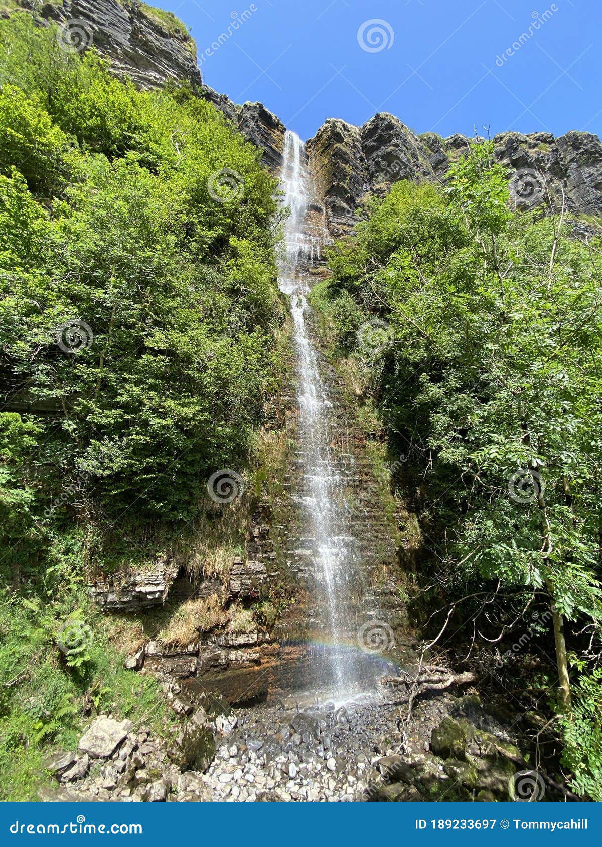 Waterfall Devil`s Chimney stock image. Image of lush - 189233697