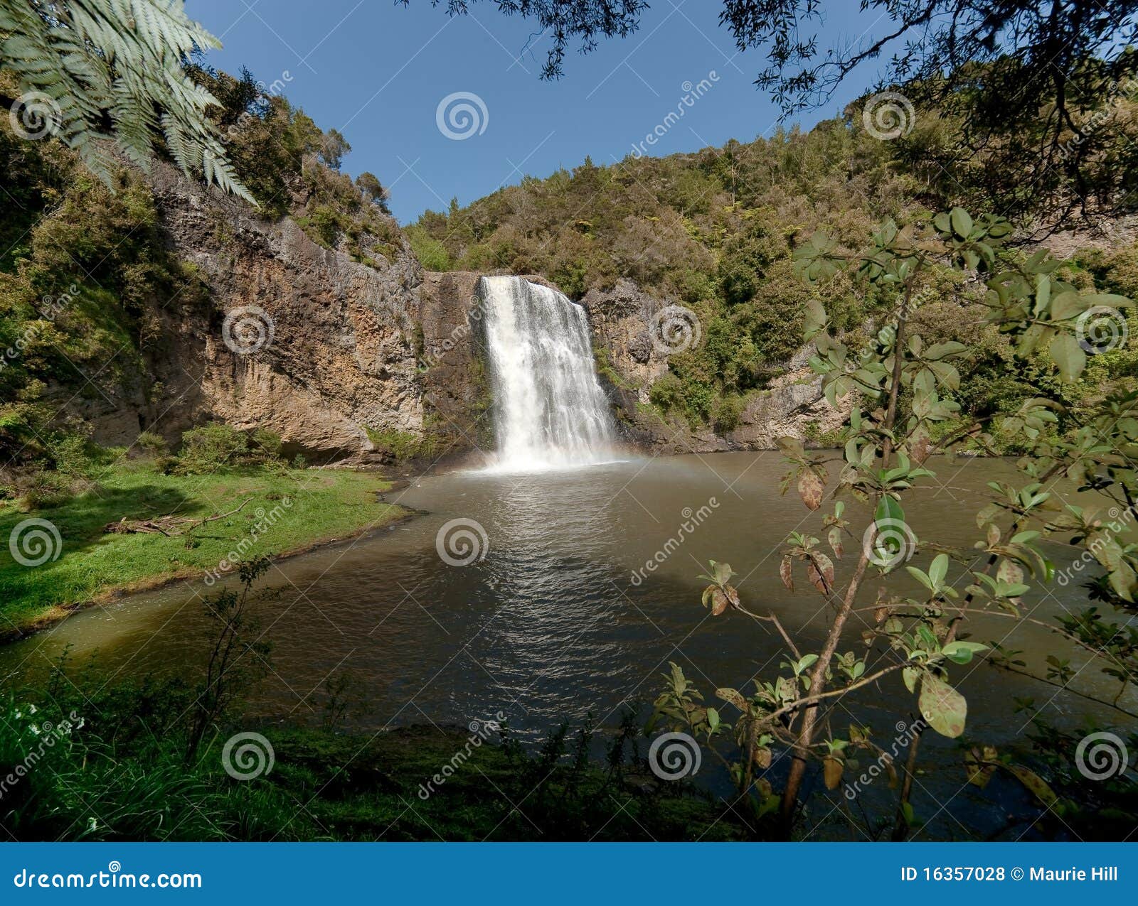Waterfall at Hunua stock photo. Image of waterfall, pond - 16357028