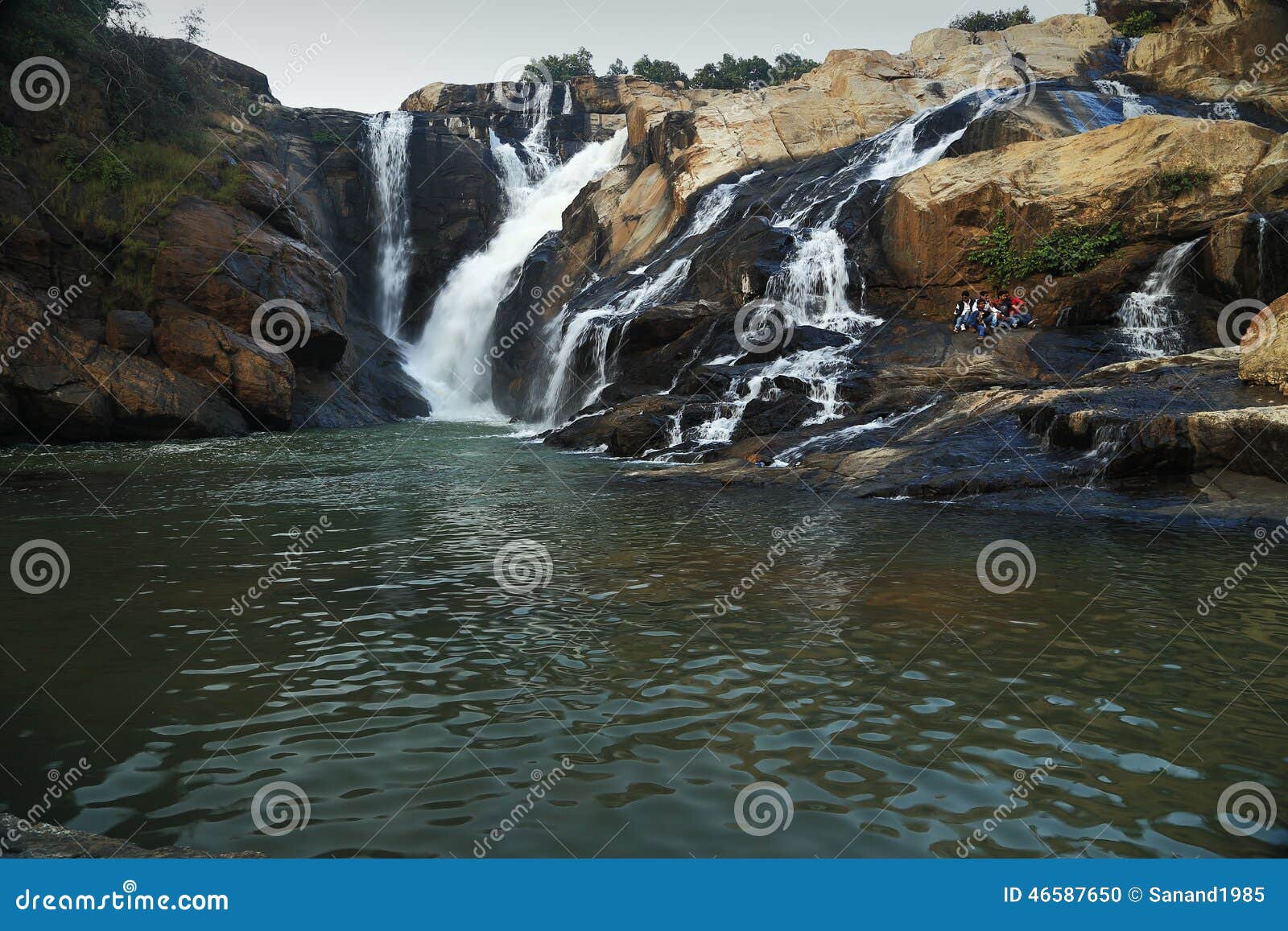 Waterfall editorial image. Image of holiday, falls, india - 46587650