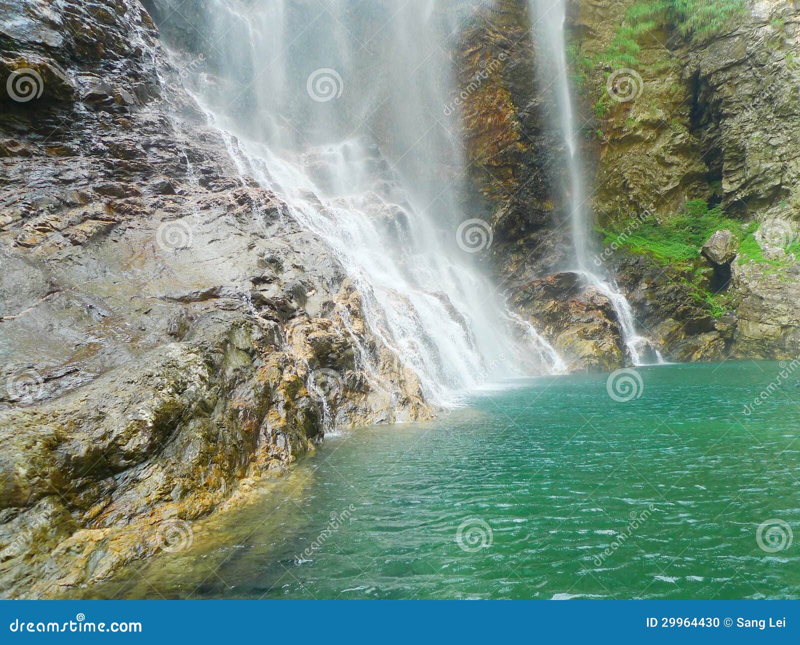 Waterfall in Lushan Mountains Stock Photo - Image of mount, creek: 29964430