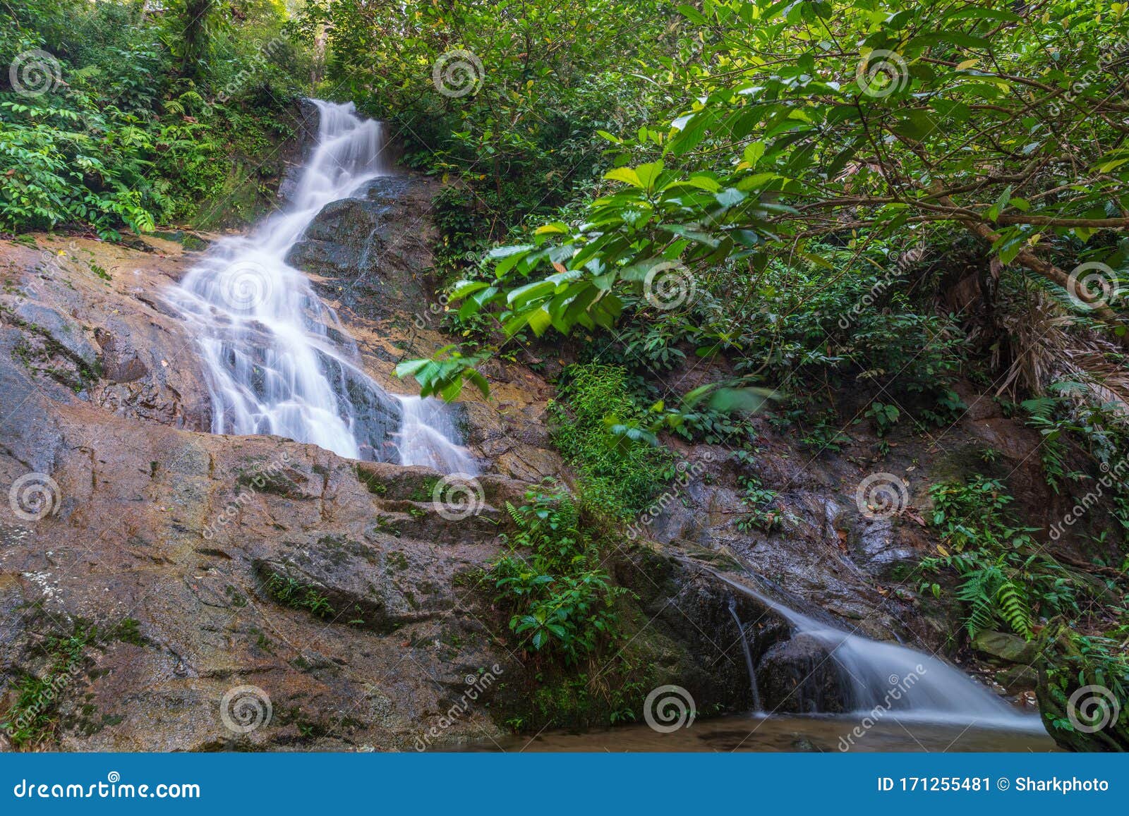 The Kanching Waterfall of Malaysia Stock Image - Image of public, park ...