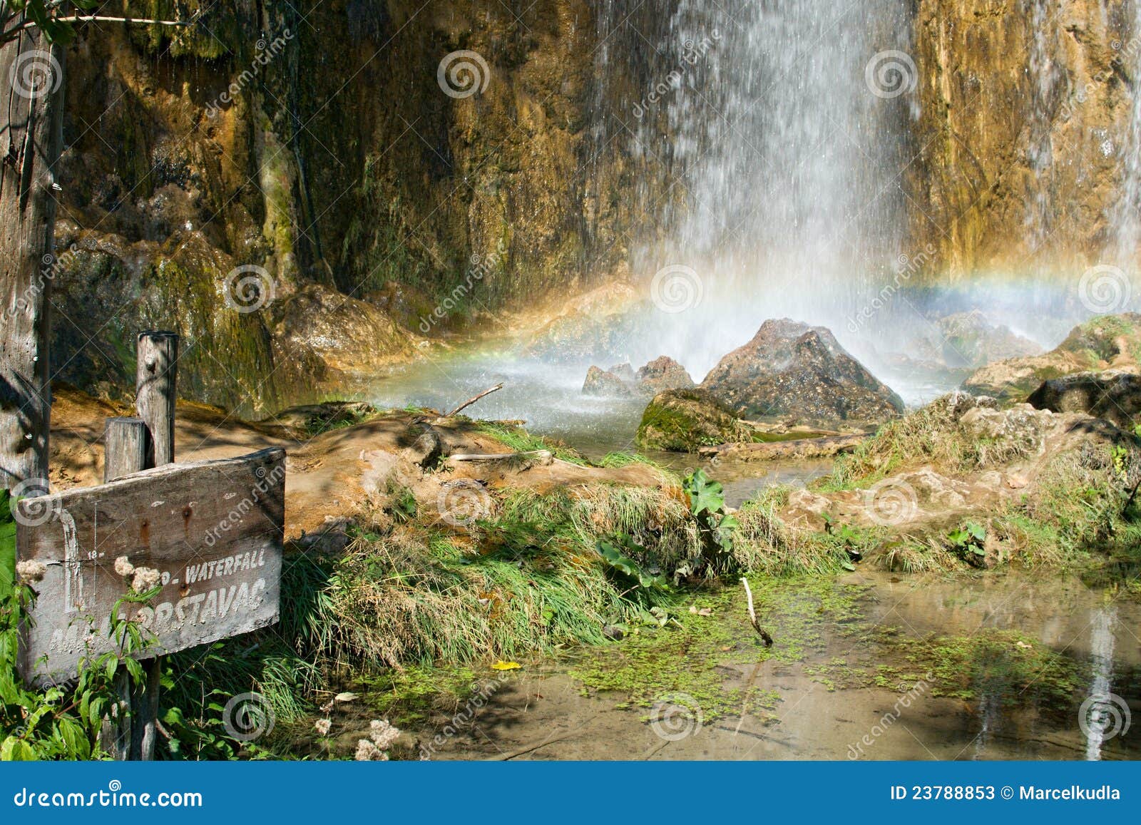 Waterfall Mali prstavac stock image. Image of rainbow - 23788853