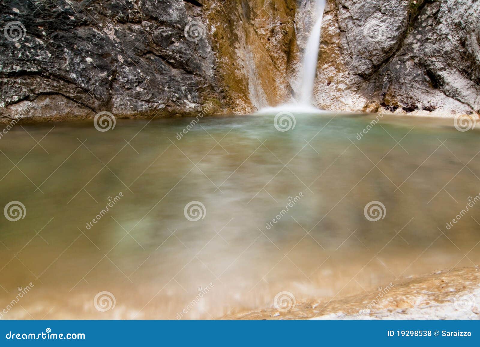 Waterfall into Natural Pool Stock Photo - Image of silence, flood: 19298538