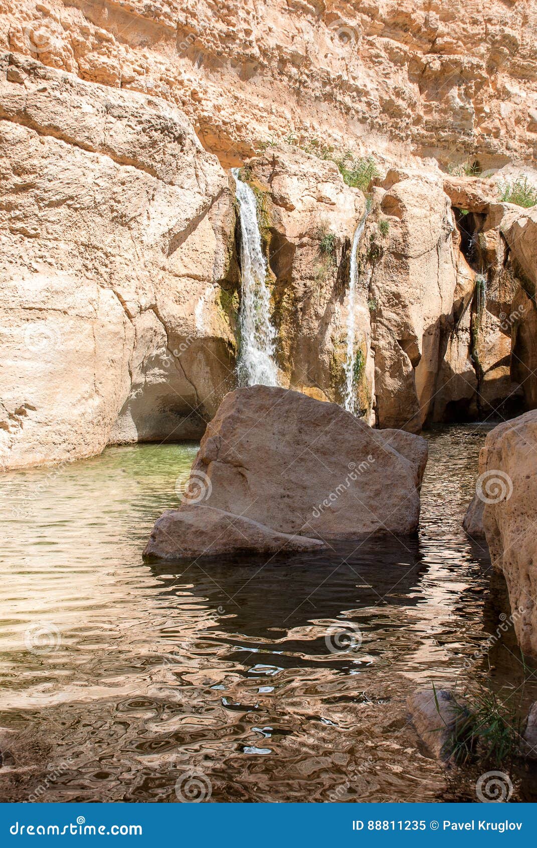 Waterfall in an oasis stock image. Image of africa, national - 88811235