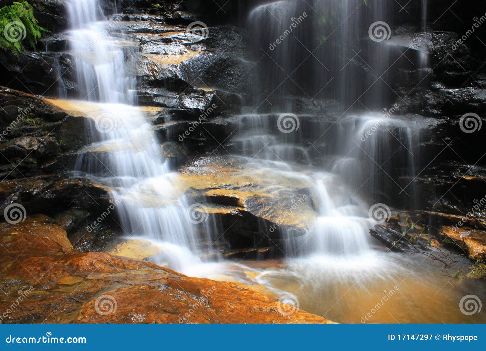 Waterfall and rocks stock image. Image of waterfall, fresh - 17147297
