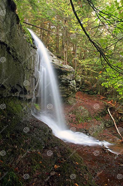 Waterfall side view stock image. Image of peaceful, nature - 1295387