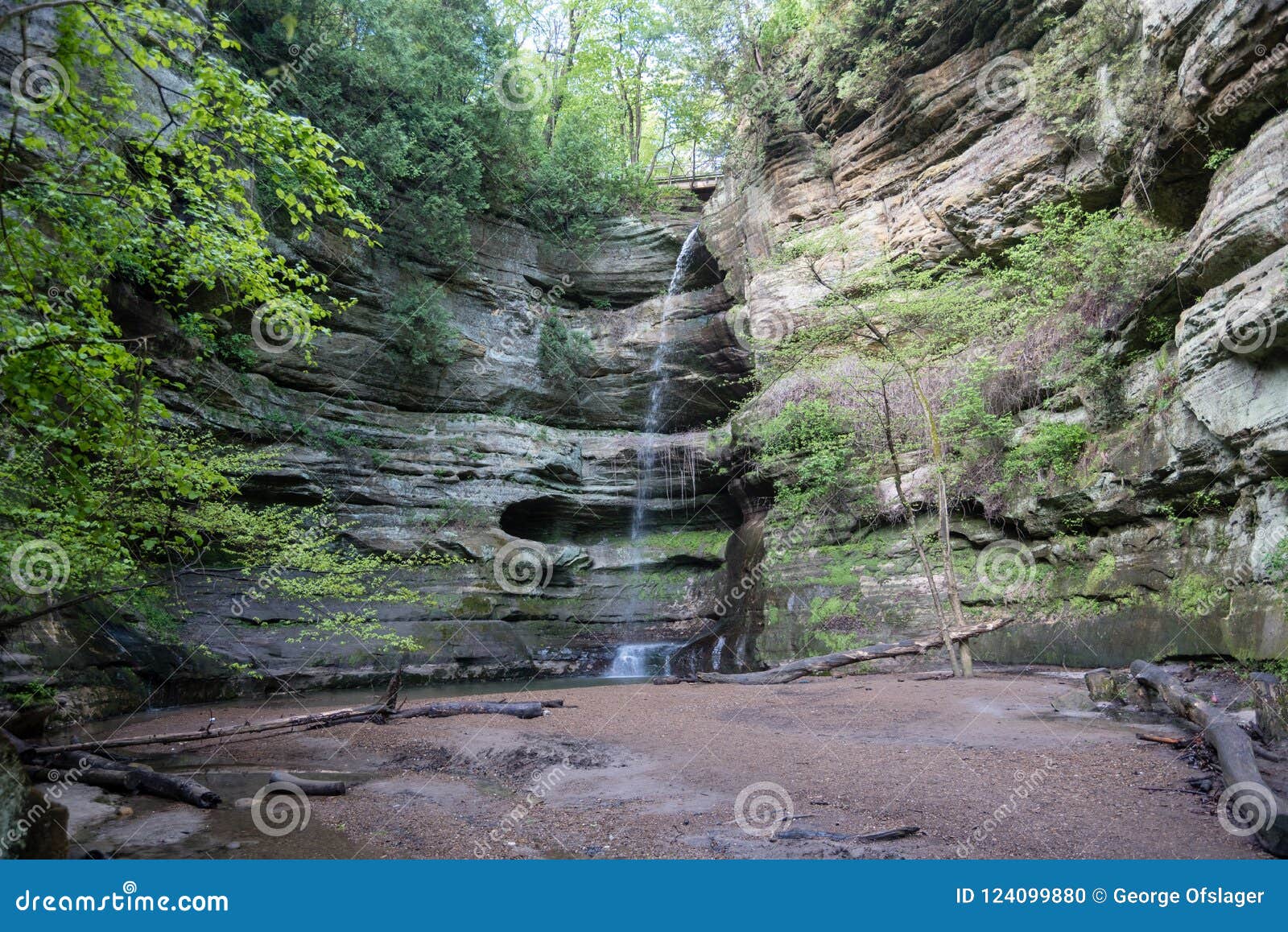 Waterfall in Starved Rock State Park Stock Photo - Image of springtime ...