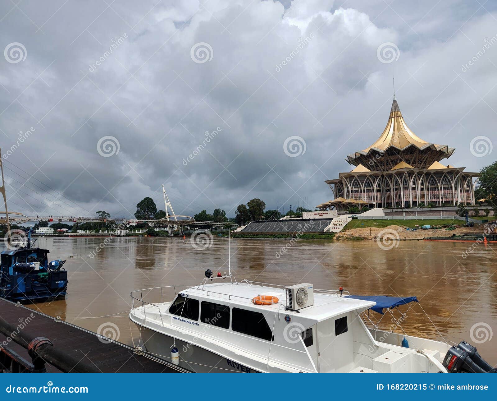 Waterfront kuching view editorial image. Image of view - 168220215