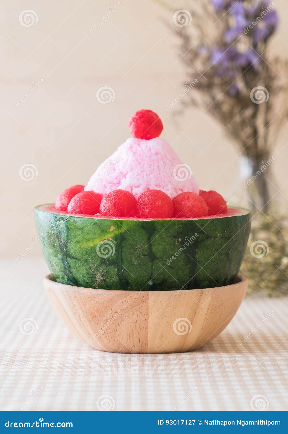 Watermelon bingsu dessert stock image. Image of green - 93017127