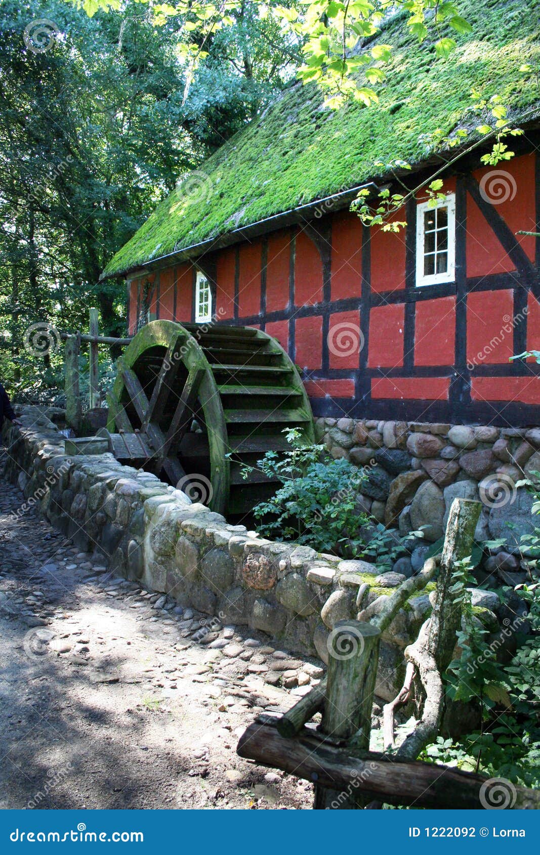 Old Watermill Royalty-Free Stock Photography | CartoonDealer.com #31992941