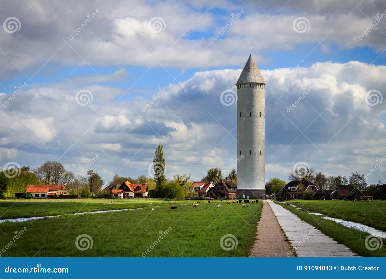 Watertower Nieuwkoop stock image. Image of building, green - 91094043