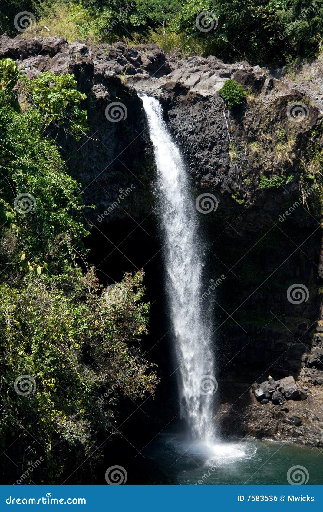 Waterval stock foto. Image of water, vervagen, waterval - 7583536