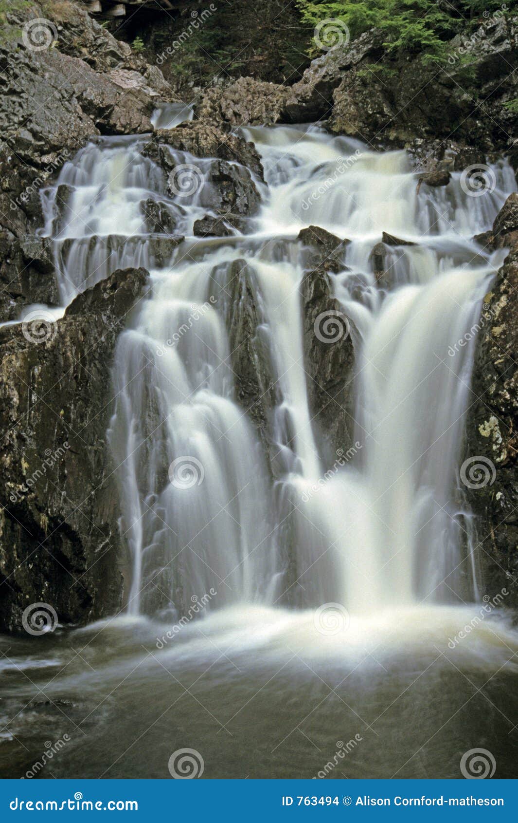 Waterval stock foto. Image of rivier, mooi, schoonheid - 763494