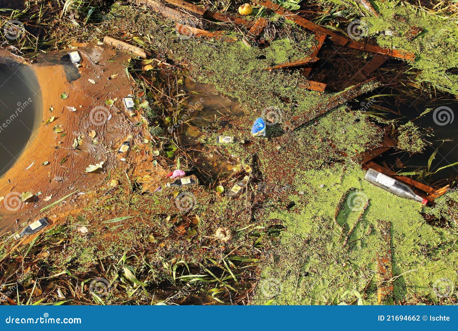 Watervervuiling stock foto. Image of afval, menselijk - 21694662