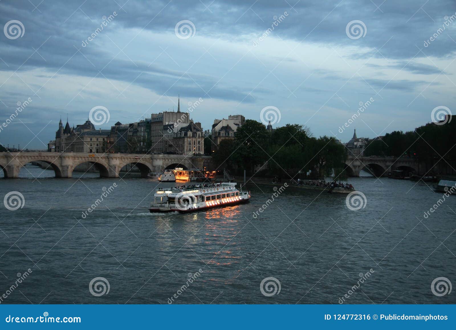 Waterway, Water Transportation, River, Sky Picture. Image: 124772316