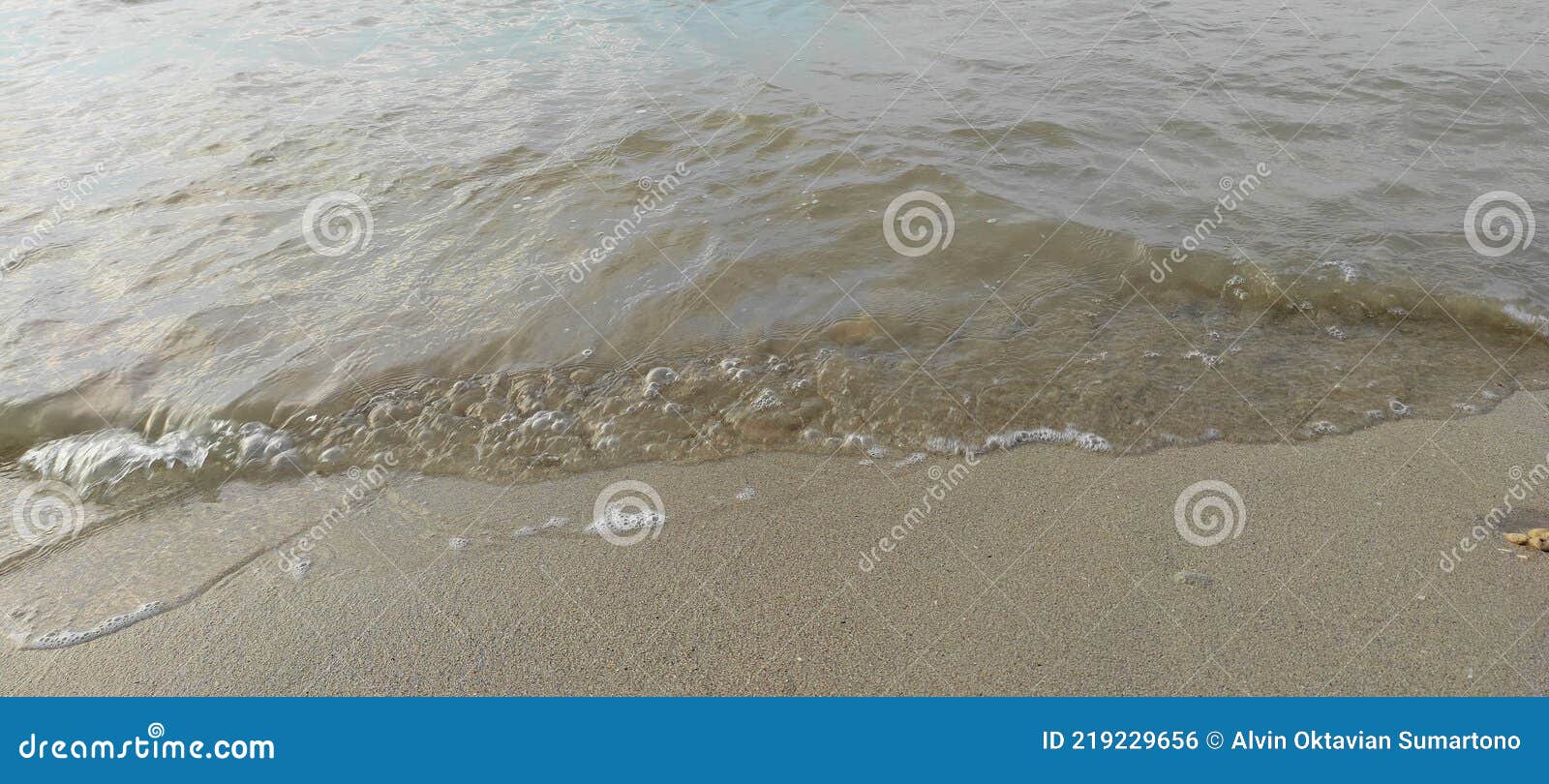 The Wave is Coming stock photo. Image of flooring, horizon - 219229656
