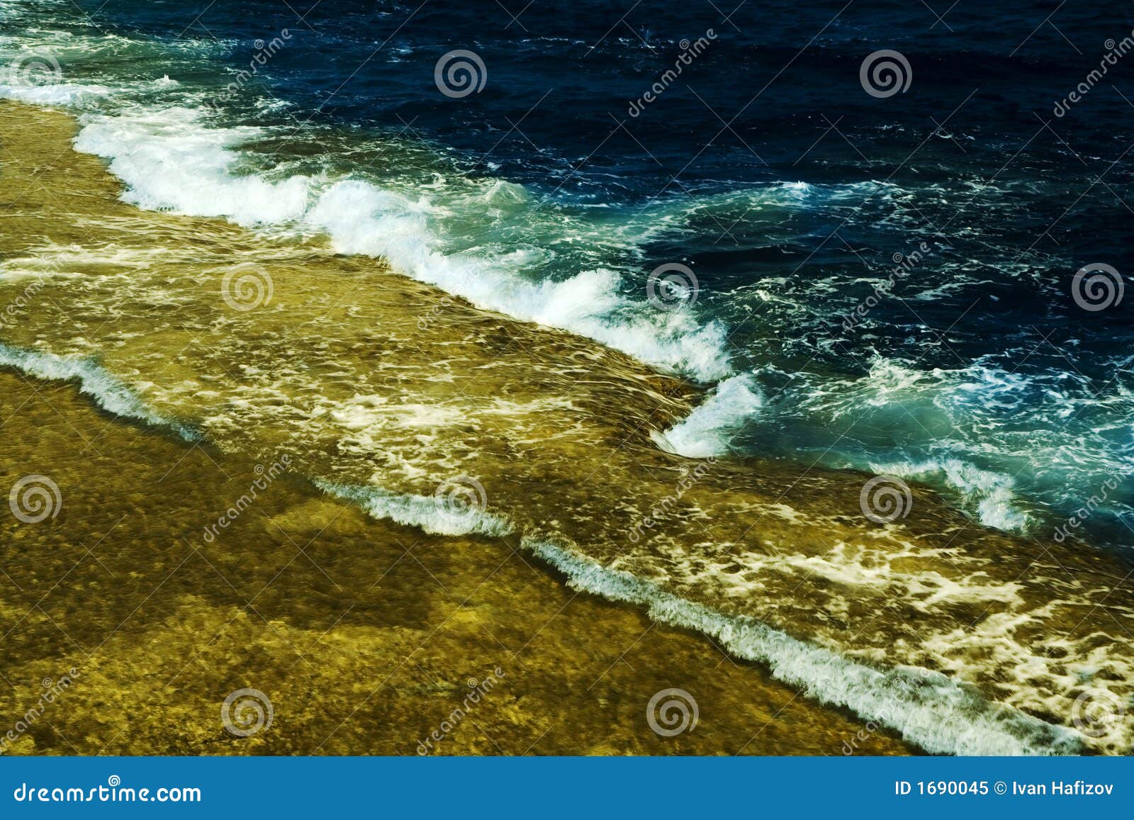 Wave on a coral reef stock image. Image of green, ocean - 1690045
