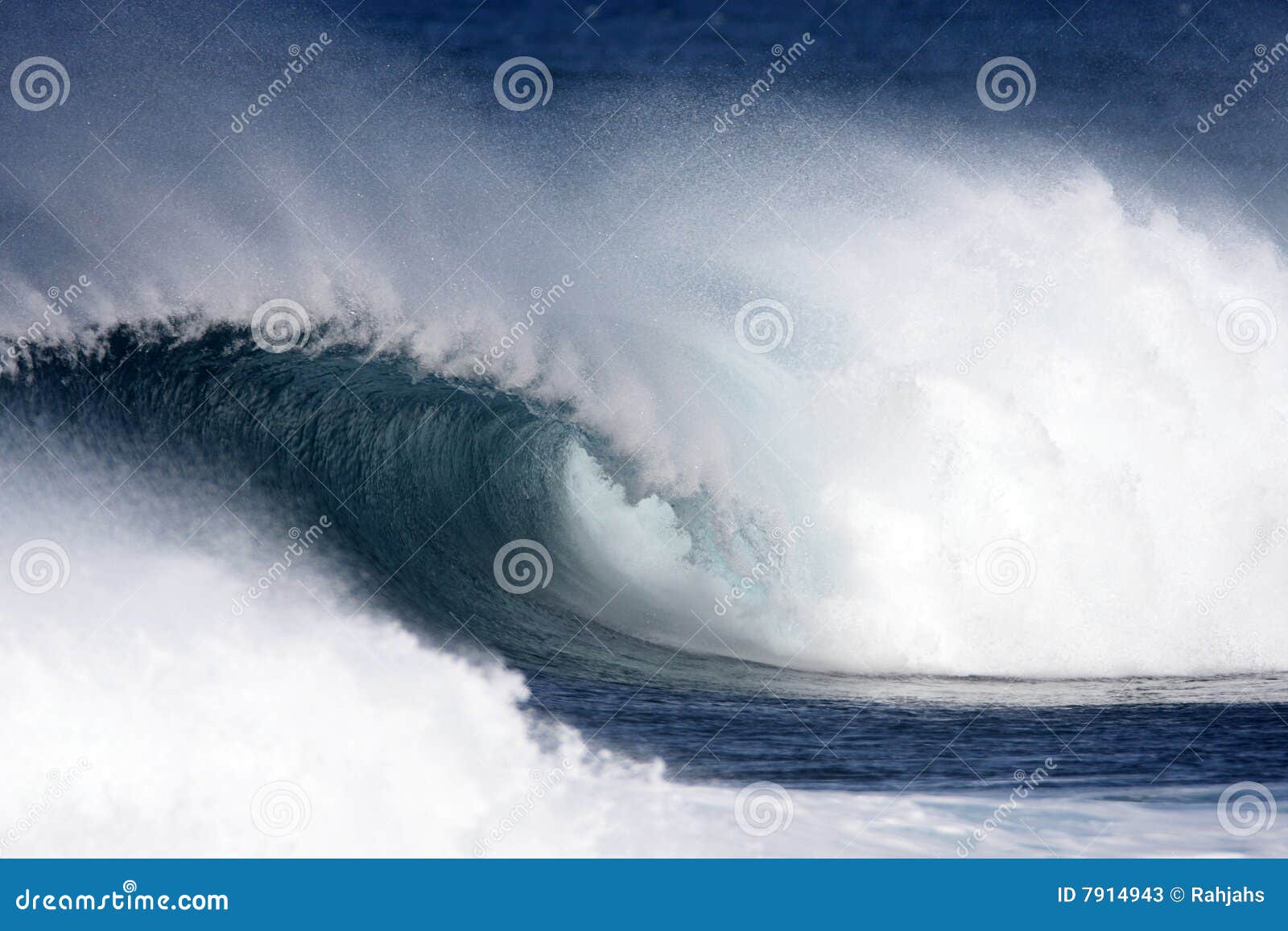 Wave Curl stock image. Image of wave, hawaiian, nautical - 7914943