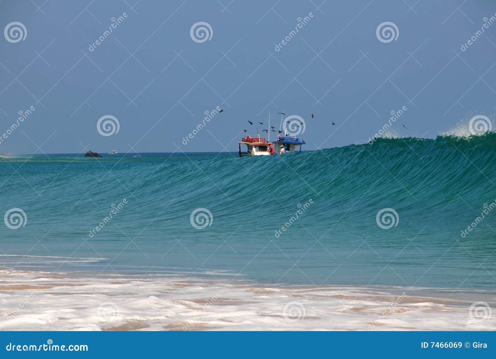 Wave formation stock image. Image of ocean, waves, breaking - 7466069