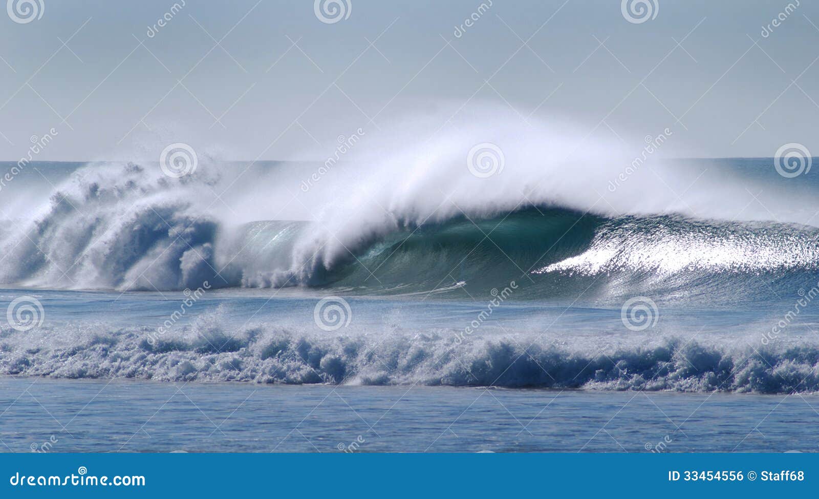 Wave stock photo. Image of door, tunnel, surfing, ocean - 33454556
